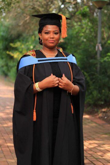 Undergraduate Graduation Belt - MD Gowns